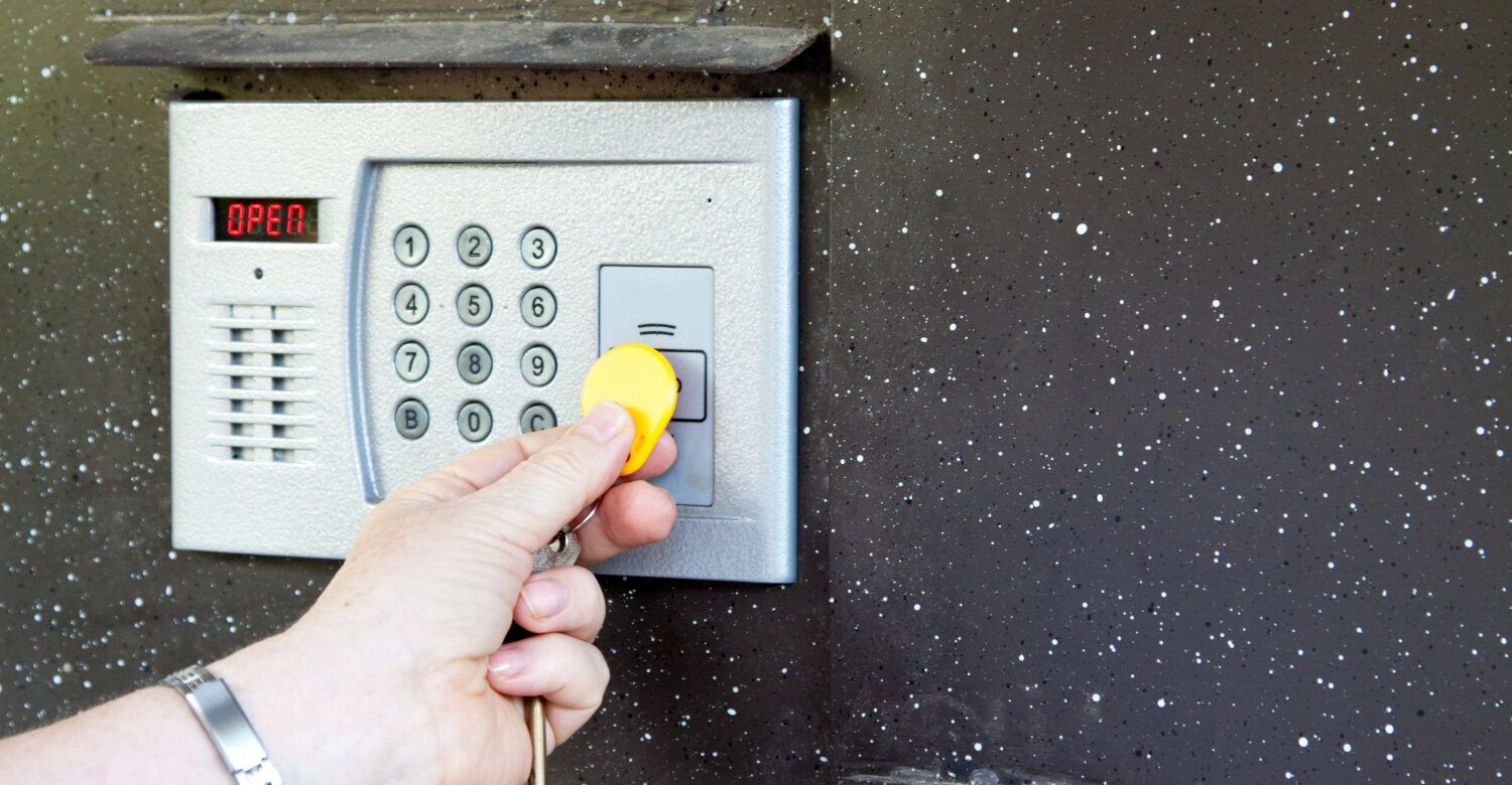 Common Door Entry System Problems and How to Fix Them - Security Protect